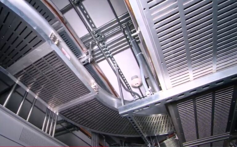 How Does Cable Bus Work And What Are Its Advantages?